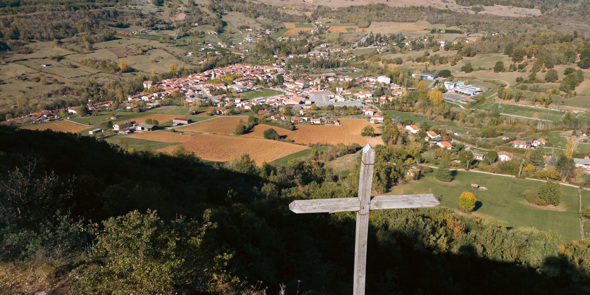 Le Mas d’Azil, village incontournable | Office de tourisme des vallées ...