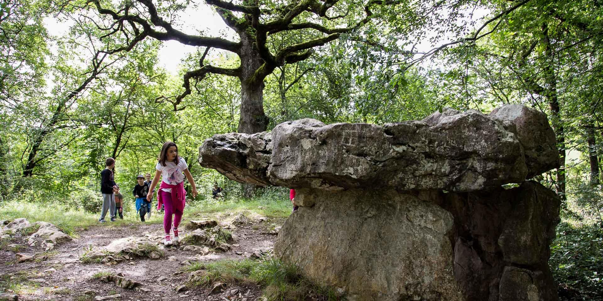Le Mas d’Azil, village incontournable | Office de tourisme des vallées ...