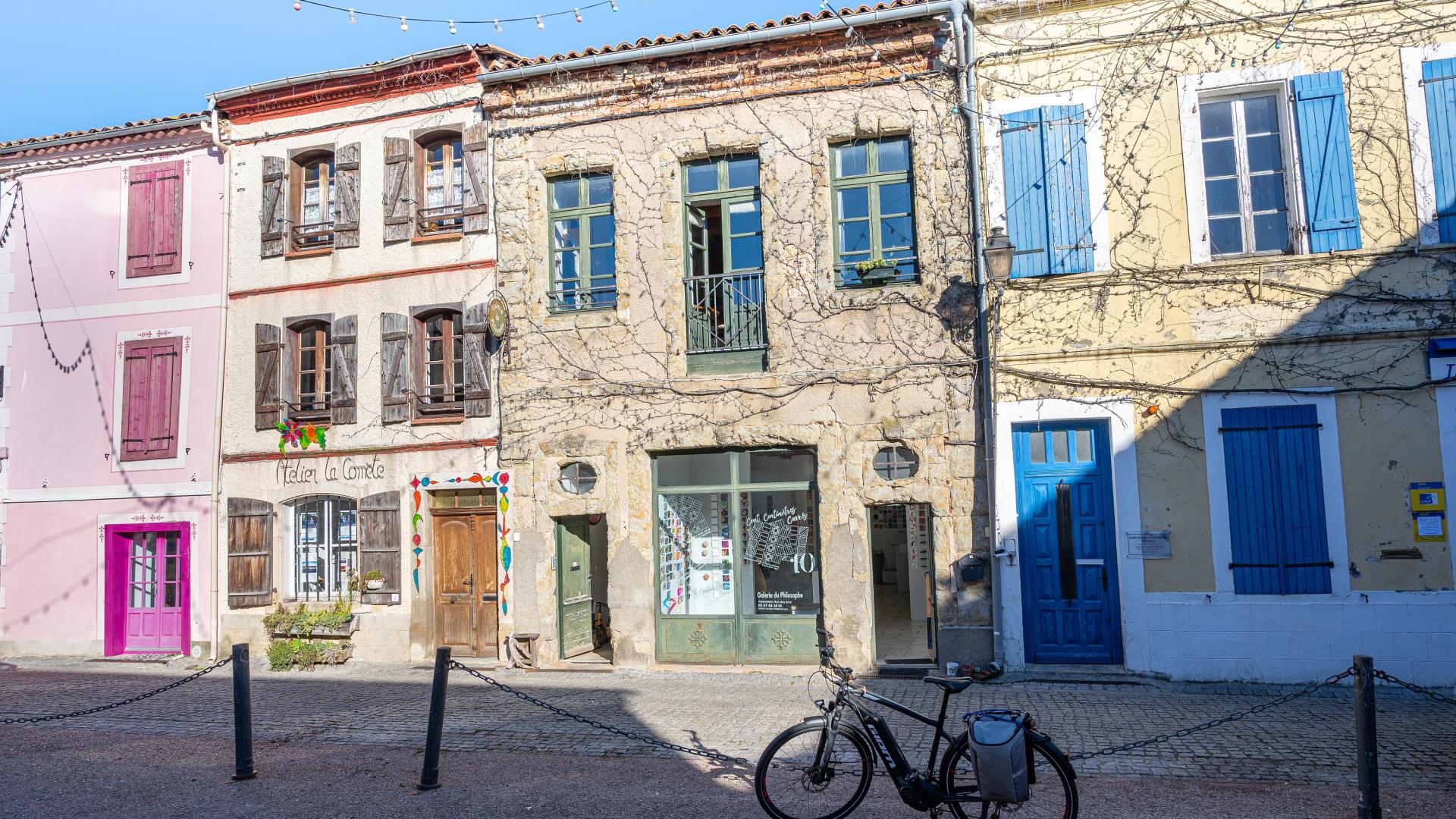 A color chart of villages | Arize and Lèze valleys tourist office